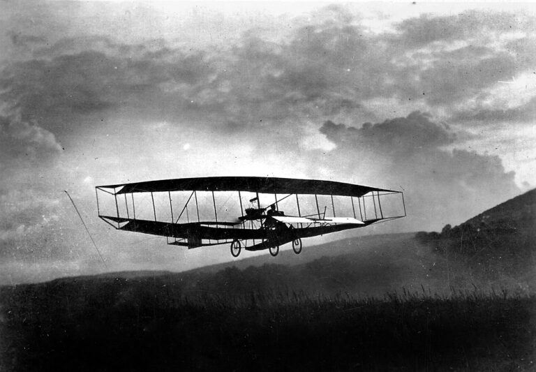 From Albany to NYC, Bravely Flying the Country's First Airmail - Scenic ...