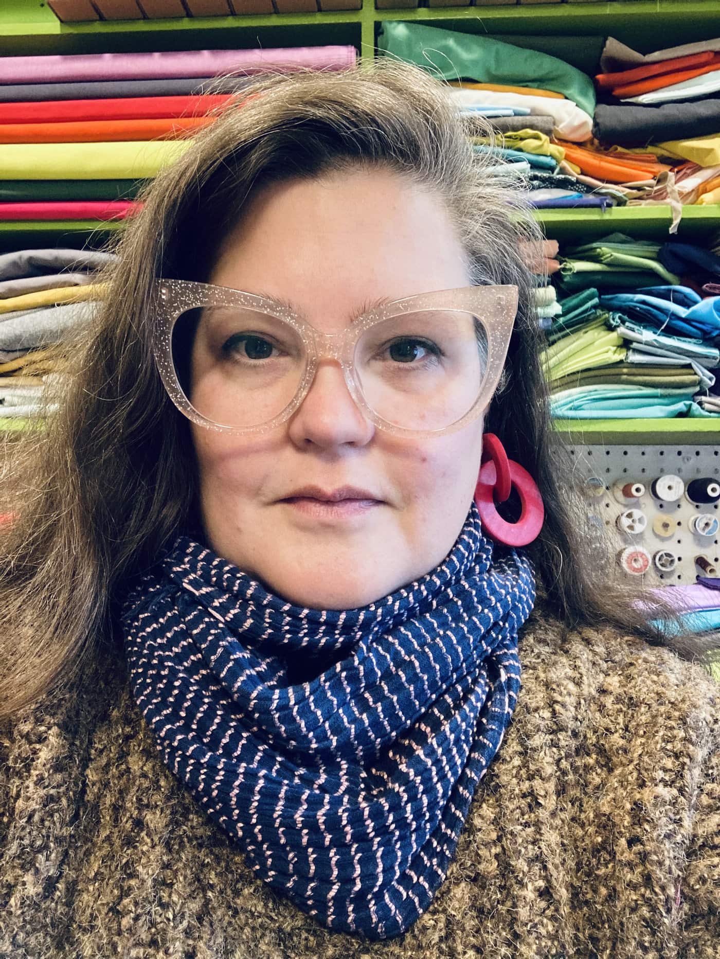 Textile Artist Victoria van der Laan Follows Threads to Zero-Waste Art ...